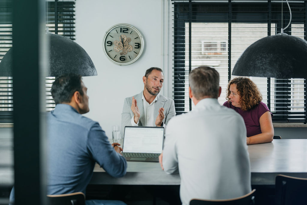 Wanneer is aanbesteden verplicht? [+ uitzonderingen]